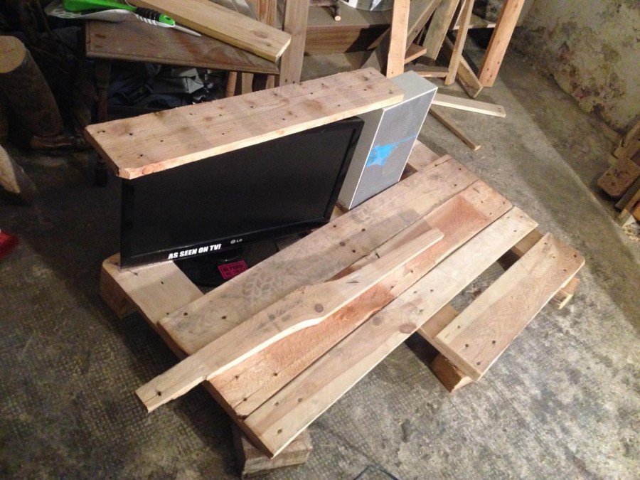 Steampunk desk made of pallets, Part 2 - Pallet Furniture