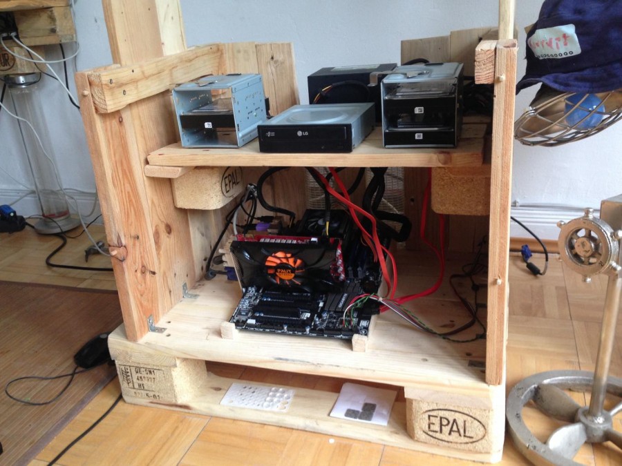 Steampunk desk made of pallets, Part 2 - Pallet Furniture