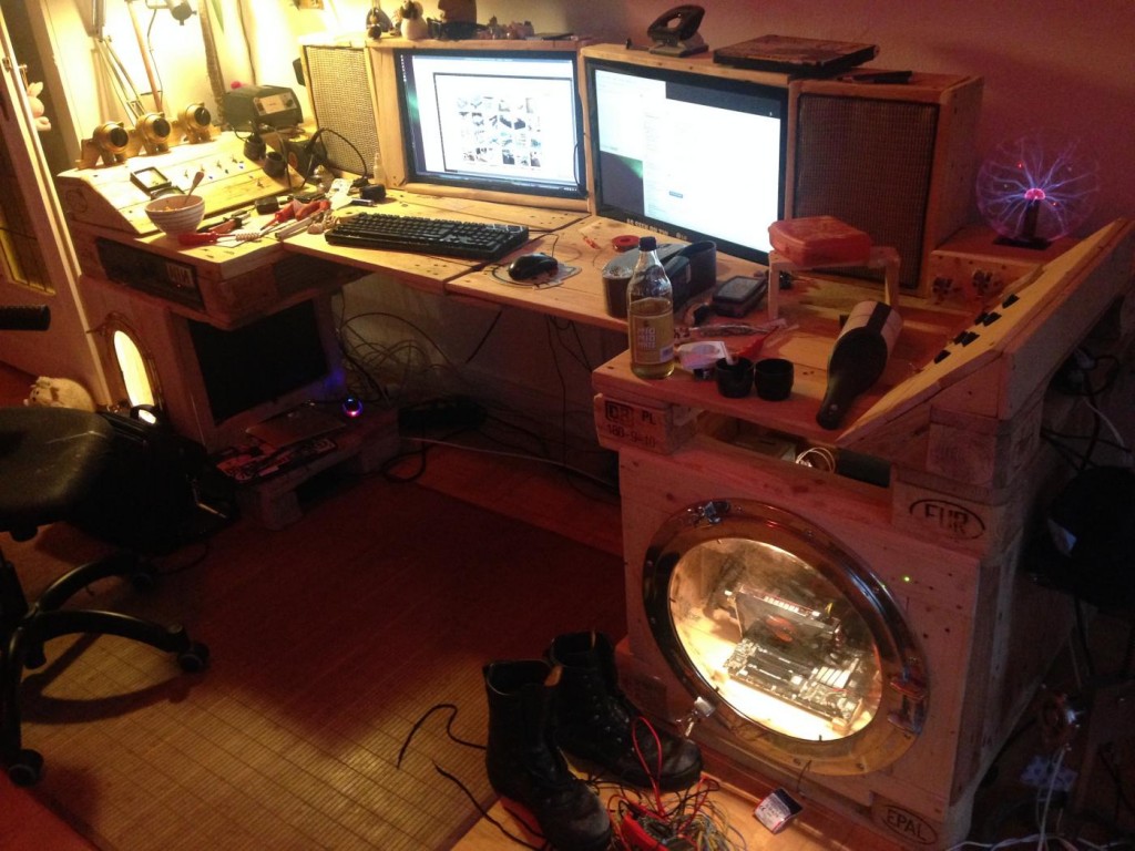 Steampunk desk made of pallets, Part 2 - Pallet Furniture